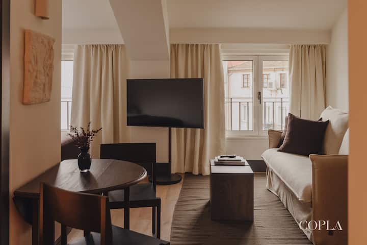 Estudio Superior · 2 Personas - Copla Bilbao - Bilbao