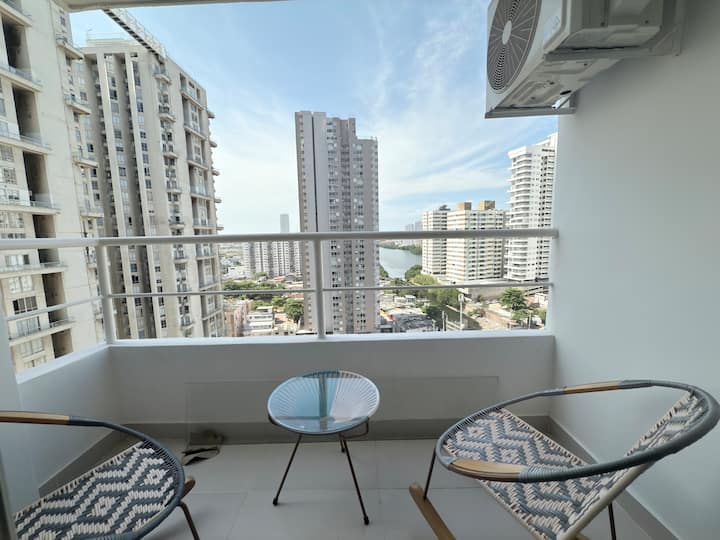 Hermoso Apartamento Turístico Cerca Al Mar - Cartagena