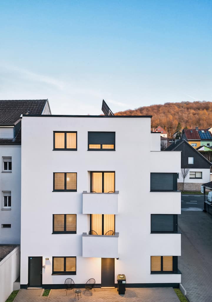 Modernes Apartment Für Business & Langzeit - Saarbrucken