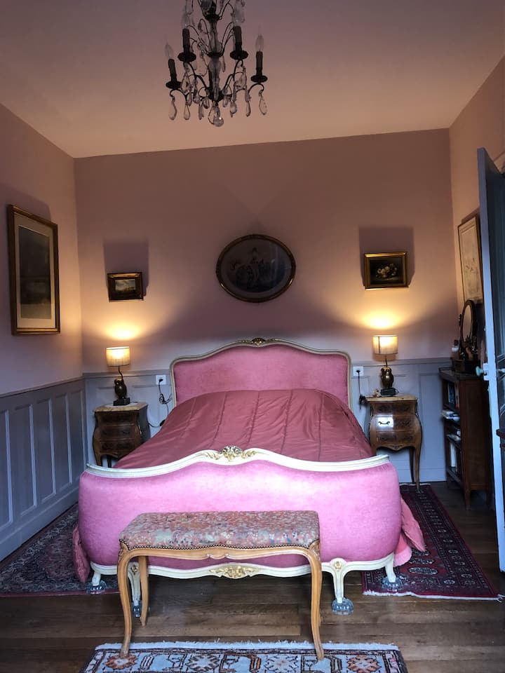 Maison De Charme, Calme Et Rare à Ménilmontant - Paris
