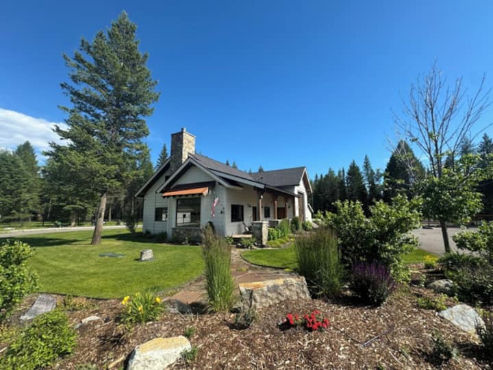 Peaceful Ranch Cabin With Whitefish Mountain Views - Whitefish, MT
