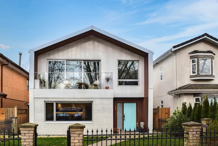 Modern 3-bdrm Home + Parking (Cambie Village/vgh) - Vancouver