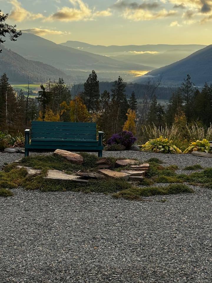 Enjoy A Breath Of Fresh Air And Spectacular View. - Enderby