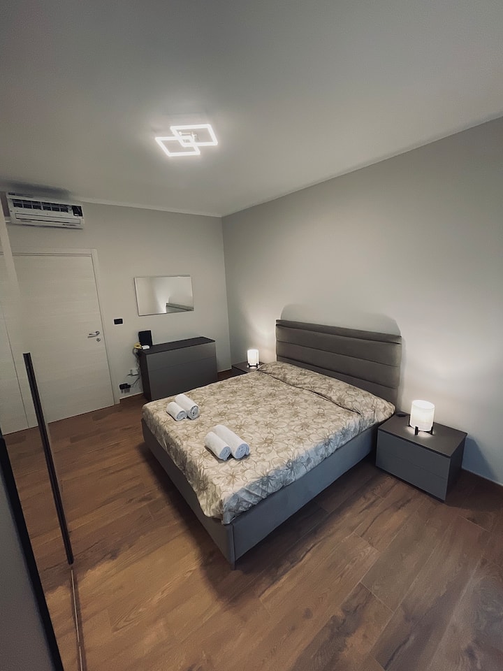 Caldo Bilocale Con Metropolitana Sotto Casa - Moncalieri