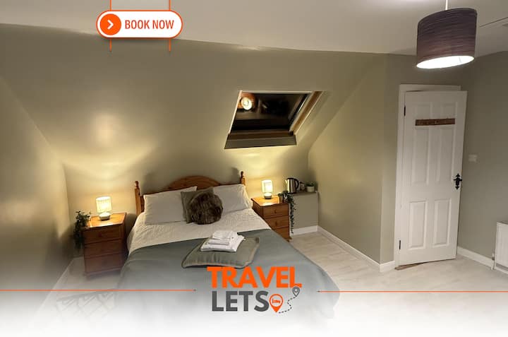Private Ensuite Room Near Town With Quiet Garden - Letterkenny