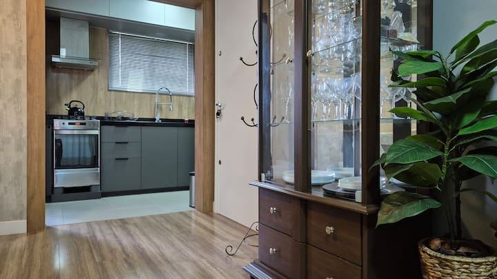 Estilo E Conforto, Tudo Novo, Suíte, 2dorm, 2gar - Porto Alegre