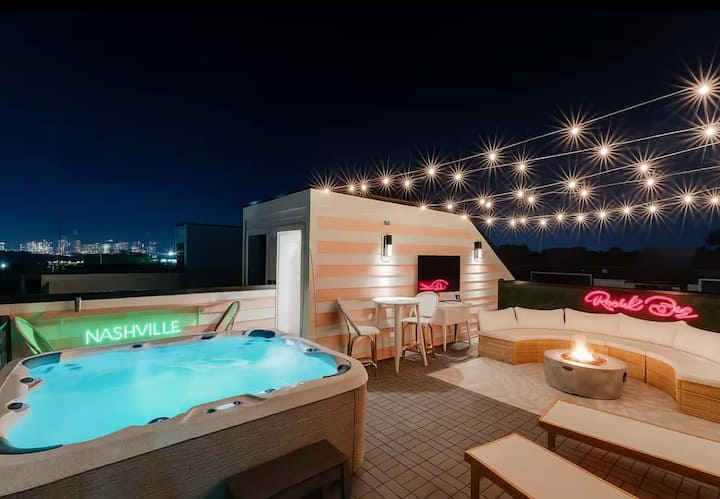 Rosé All Day • Insta • 21 Beds • Hot Tub/game Room - Nashville, TN