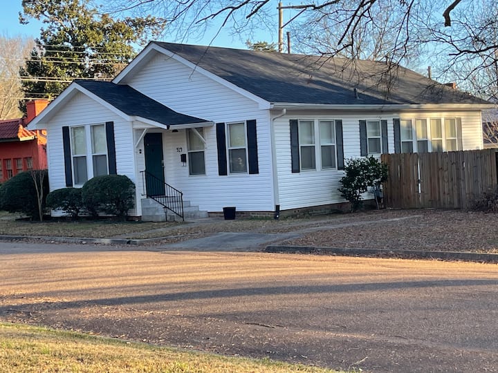 Hidden Gem In The Historic District - Texarkana, TX