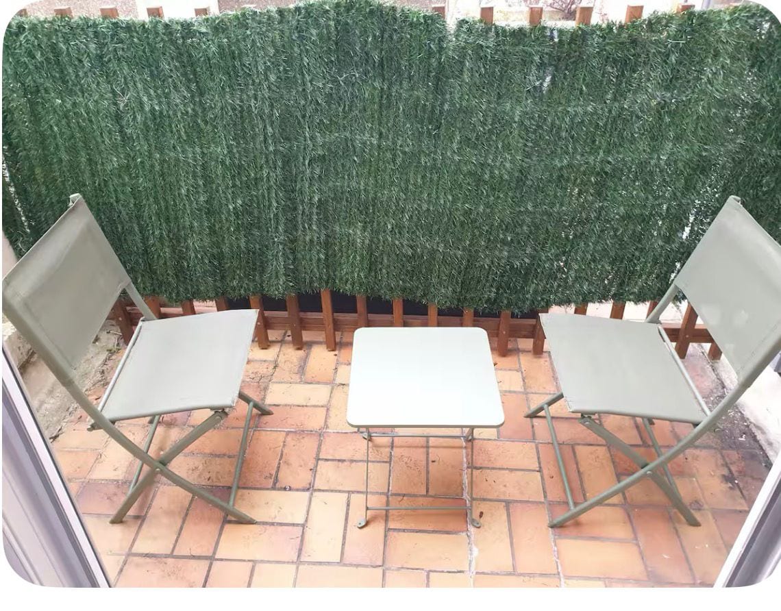 Game of Jaune – balcon & salon privatif - Appartements à louer à Évry ...