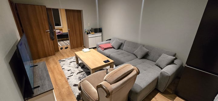 Elegant Apartment With Lovely Outlook - Brüsszel