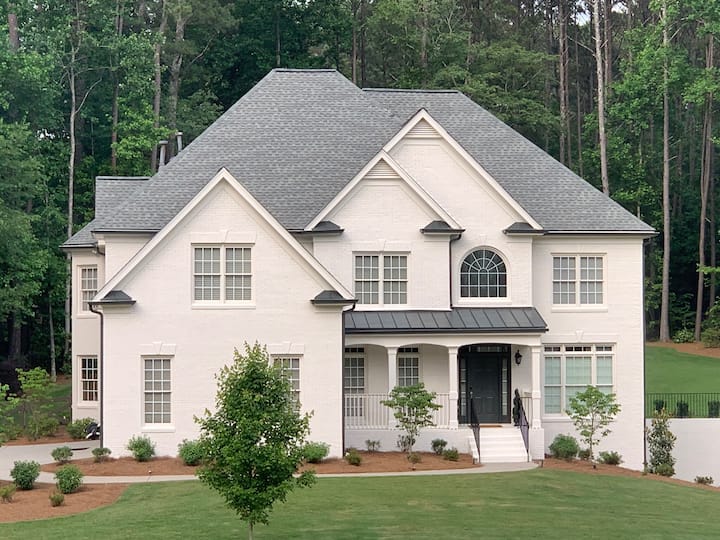 Luxury Alpharetta Estate With Private Pool And Gym - Alpharetta, GA