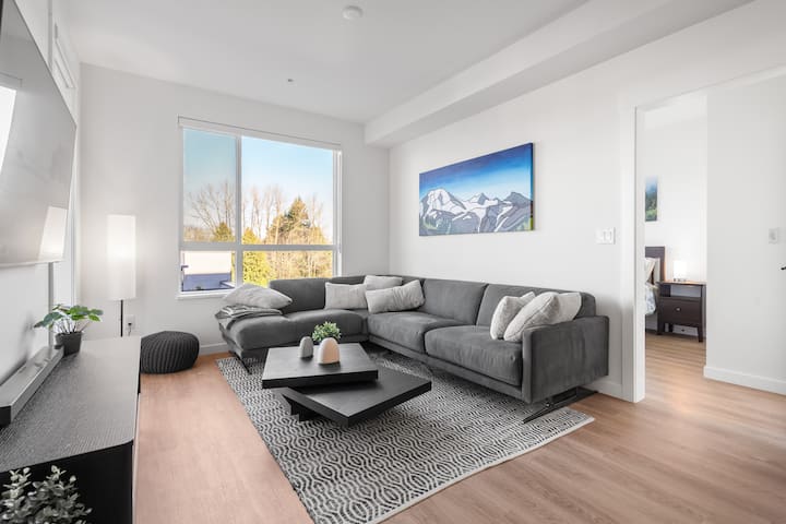 Executive Country Living Without Compromise - Aldergrove