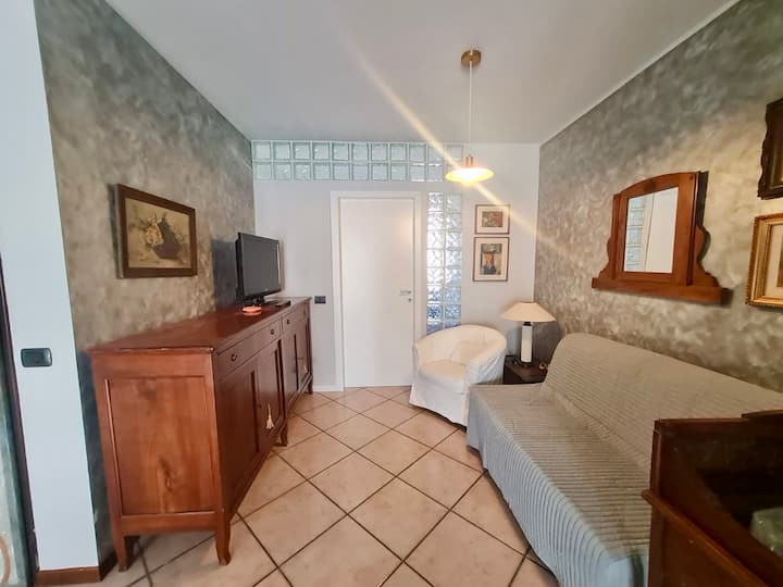 Artist Airport Apartment - Dalla Manu - Bérgamo