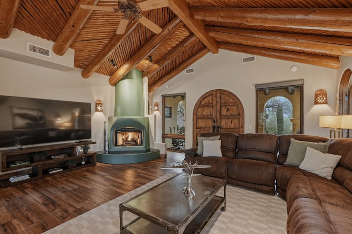 The Landing At 18az Retreat, 2 Master Suites - Cave Creek