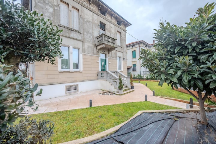 Villa Mantoreddi Home Arena - Verona