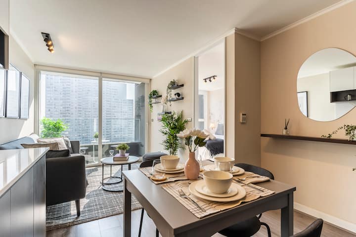 Moderno, Cómodo Y Full Equipado | Metro + Parking - Chile