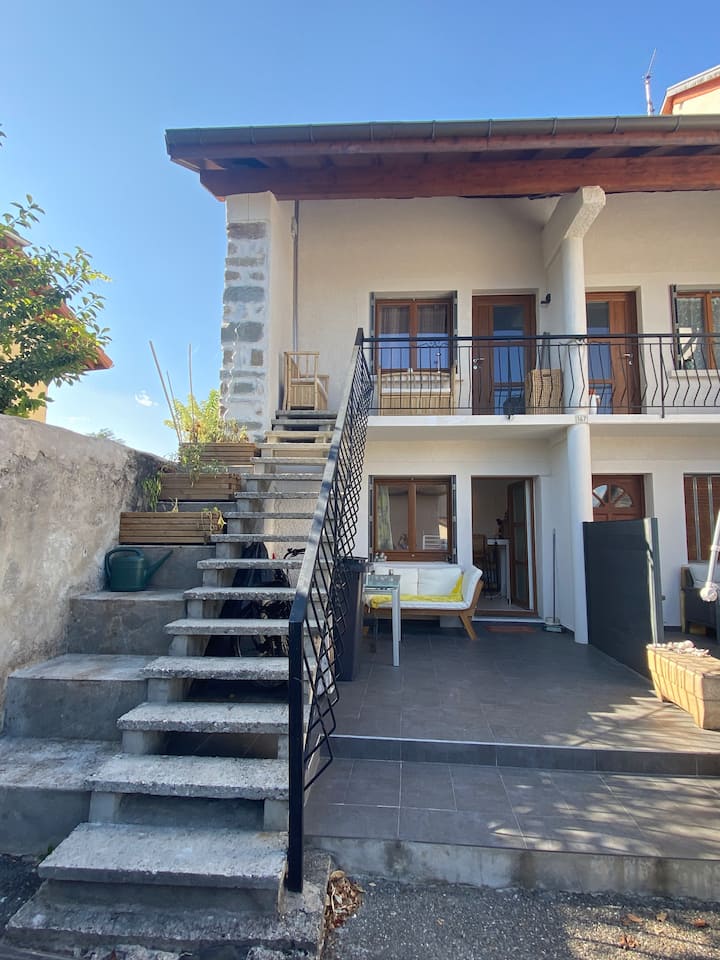 Appartement + Parking - 5 Mins Genève - Ferney-Voltaire