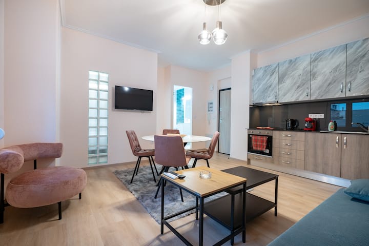 Fresh & Modern Sepolia Metro Apt, 2 Pers By Traser - Athen
