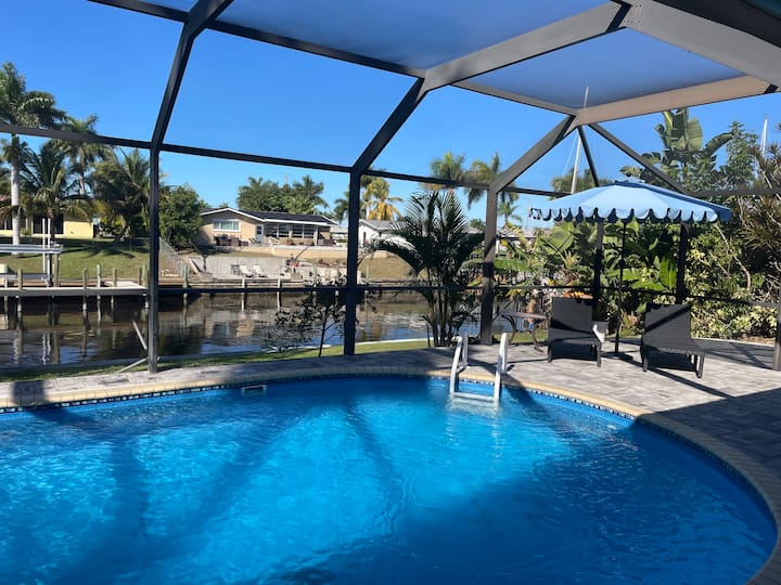 Great Location! Waterfront Home 3/2 - Cape Coral, FL