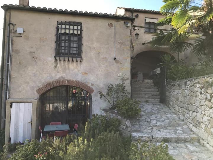 Casa Dei Templari - Finale Ligure