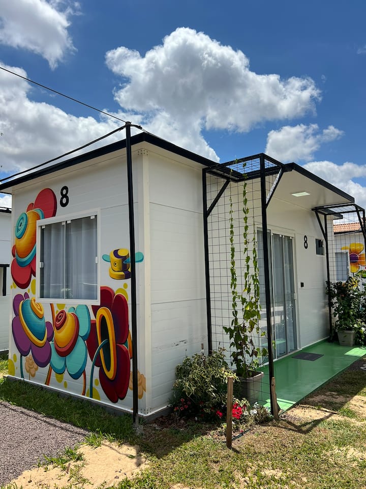 Mini Casa C/cozinha E Garagem Próx. Ao Centro - Toledo