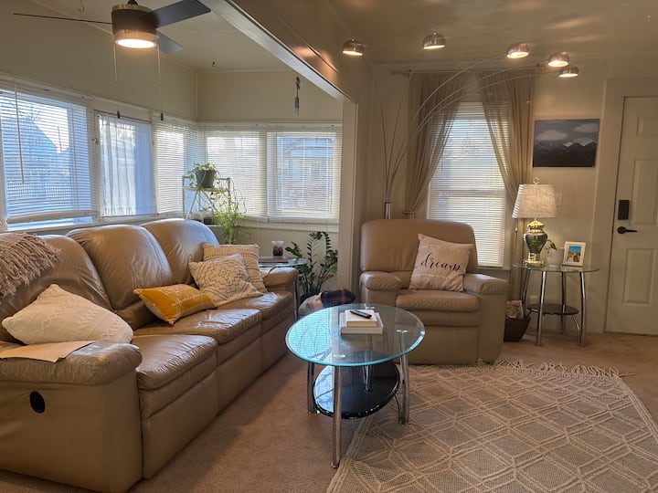 The Classic / Timeless: 1912 Washington Cottage - Loveland, CO