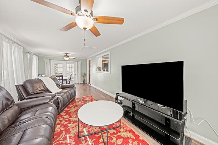 2-br Cozy Belmont Getaway—fire Pit —River District - Belmont, NC