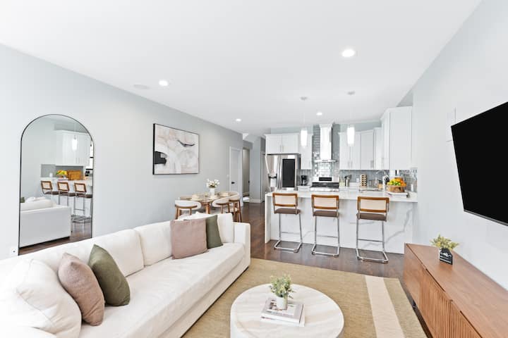 *Brand New* Cozy & Spacious Home-easy Nyc Commute - Jersey City, NJ