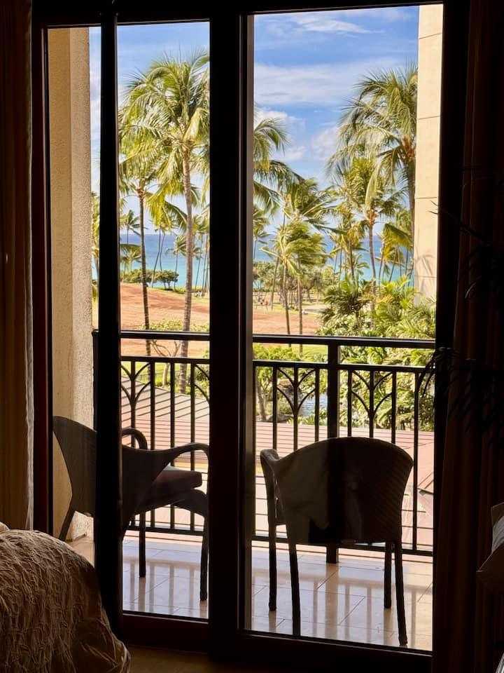 Paradise Found Couples Retreat W/beachfront Hottub - Waipahu, HI