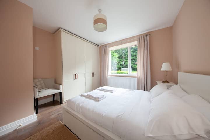 Cozy Spacious Apt In St Edmunds Near City Centre - Dublin