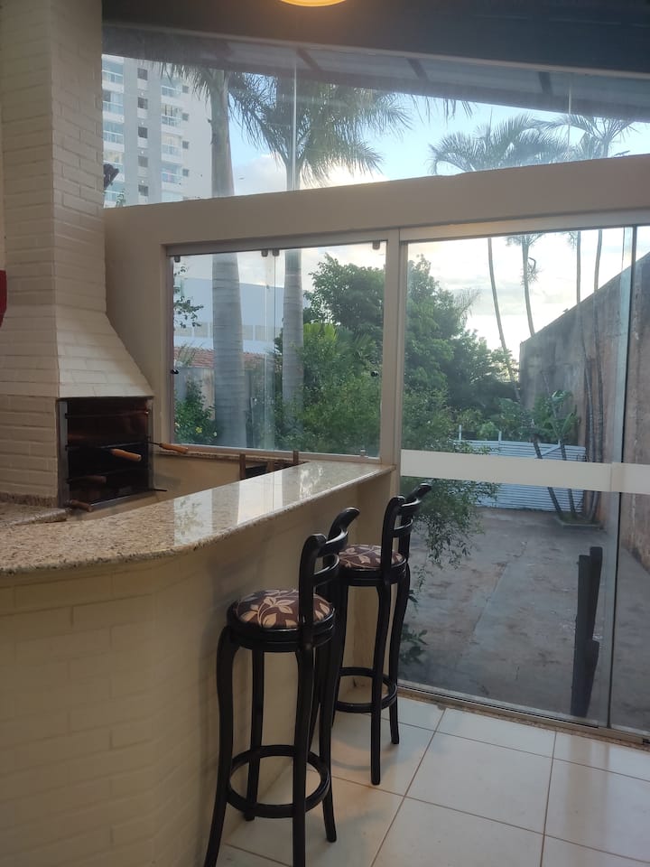 Casa No Centro De Apucarana Hospedagem E  Eventos - Apucarana