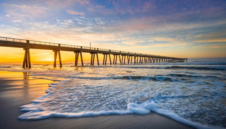 Navarre Coastal Getaway - Navarre, FL
