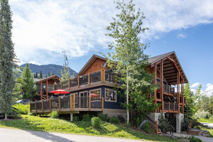 Condo Au Pied Des Pistes Avec Jacuzzi - Canada