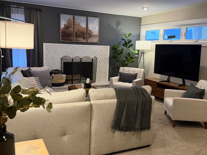 3017 Lincoln Way - Ames, IA