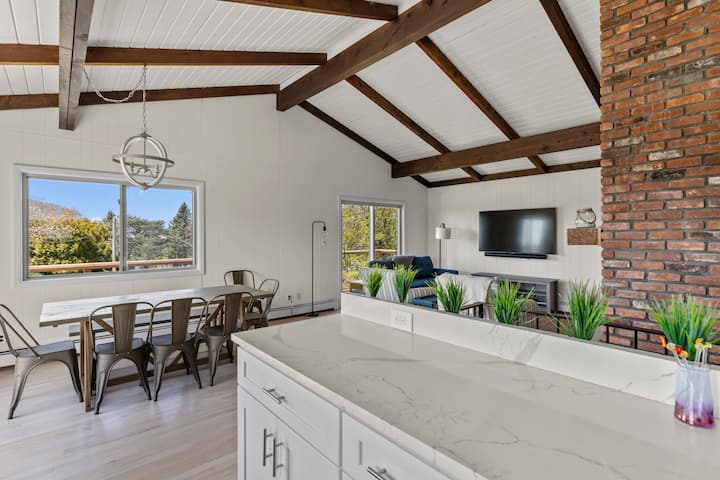 Lake Access & View, Newly Renovated Montauk Oasis - Montauk, NY