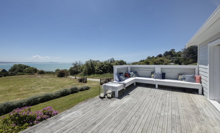 Charming Coastal Hideaway In Moeraki - Hampden