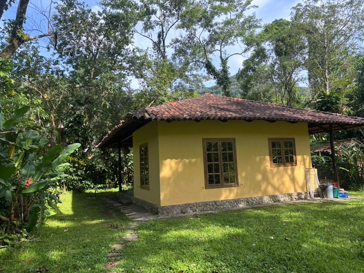 Paz Em Casinha Simples No Sertao Do Una - São Sebastião