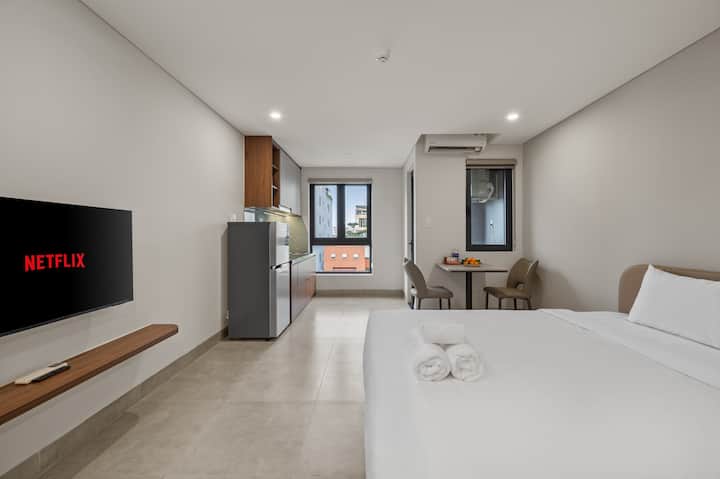 Peaceful Studio - Kitchen, Washer Comfortable Stay - Da Nang, Province, Vietnam