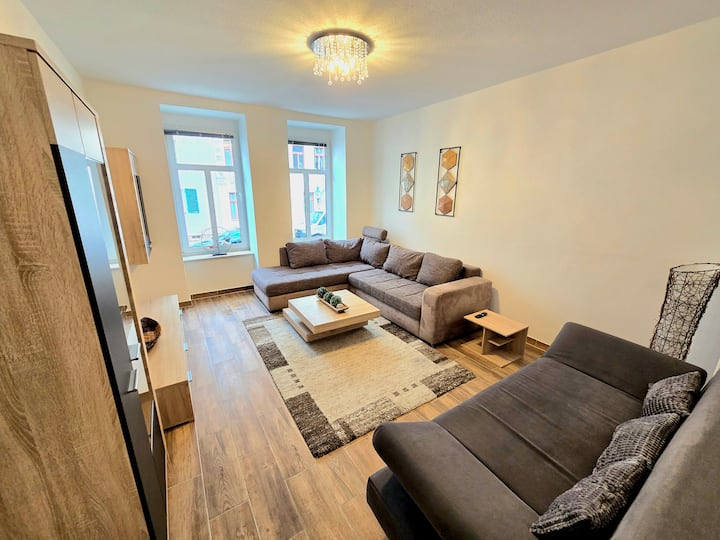 Eg Apartment + Balkon + Privatparkplatz - Chemnitz