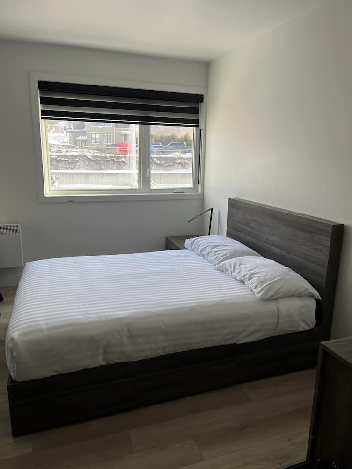 Chambre Privée (207)- Vue Cour - Rivière-du-Loup