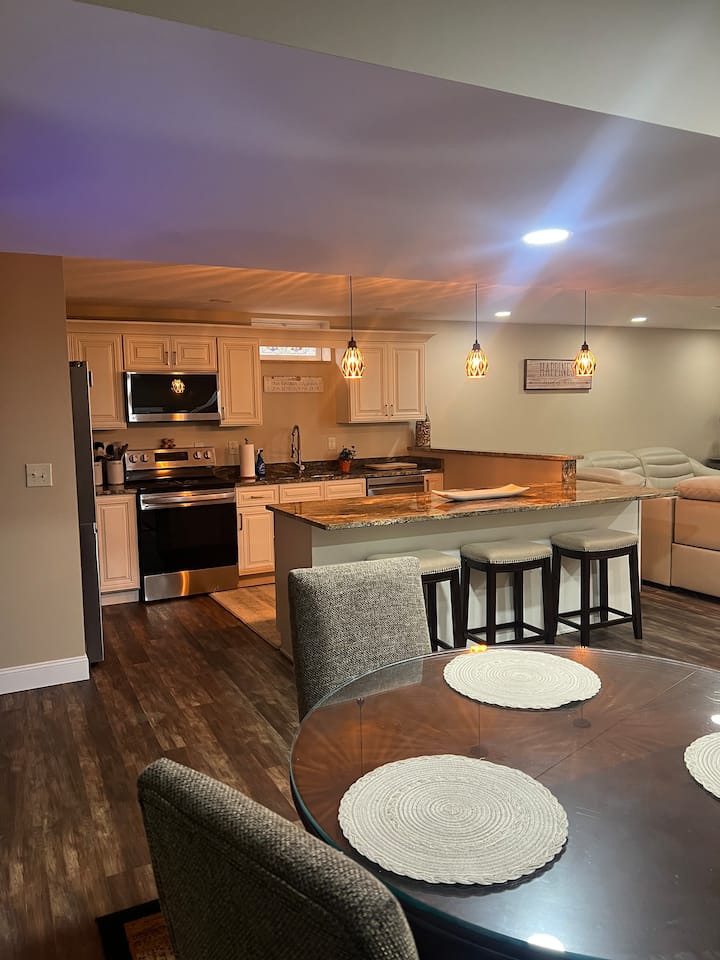 Botanical Escape - Oakdale, PA