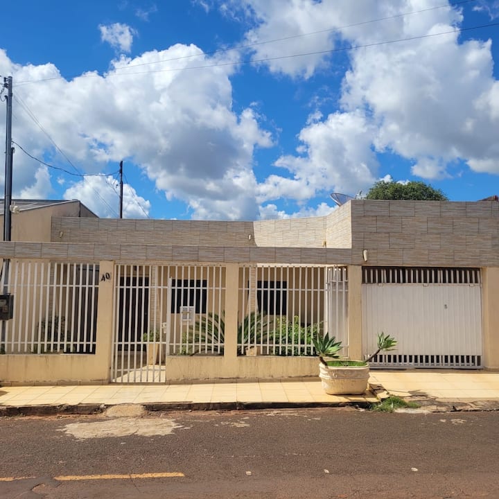 Seu Descanso Começa Aqui”
	• - Pedro Juan Caballero