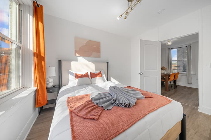 Modern 2br Apartment • 15 Min To Nyc • Sleeps 6 - West New York, NJ