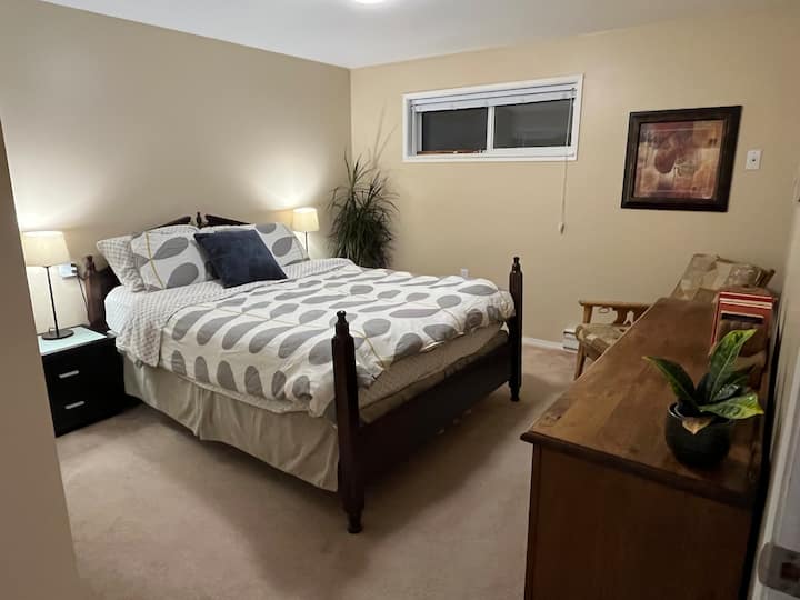 The Jinglepot Gem - Westwood Lake - Nanaimo