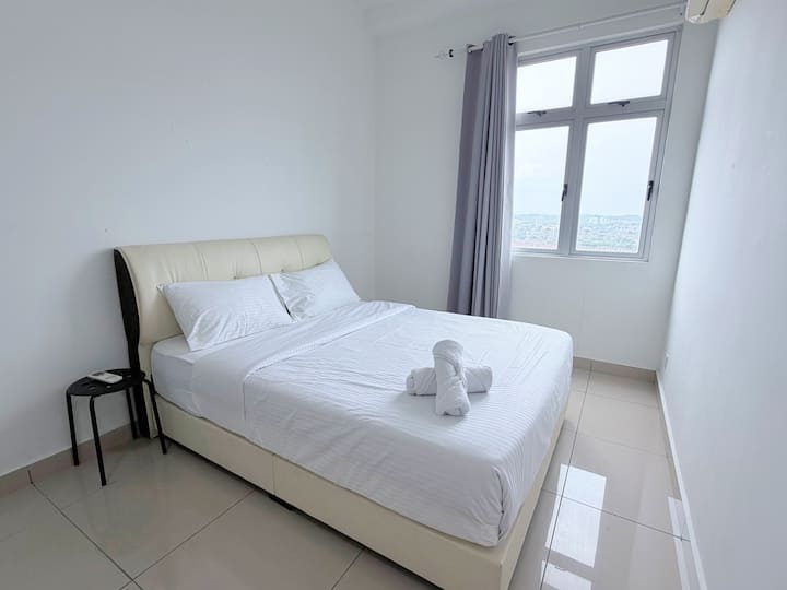 Room At Meridin Bayvue, Masai - Punggol