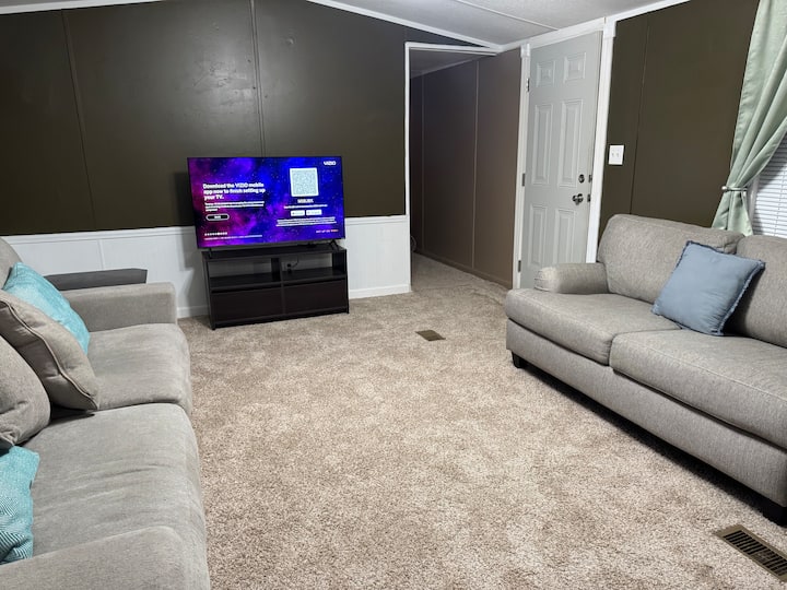 Gibson Country Cottage - Splash Pad, Laurinburg
