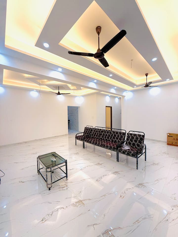 Villa De Azure For 11/ More Guest In Madgaon/goa - Goa