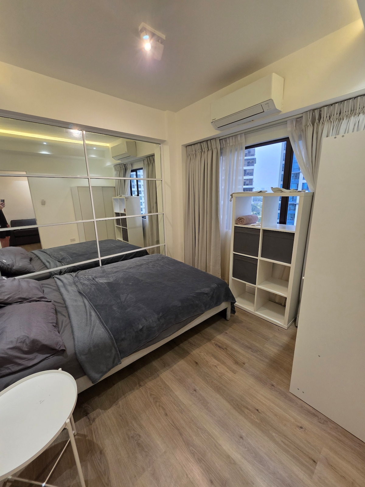 Golfview High-Floor Bright 1BR in BGC - Flats for Rent in City of ...