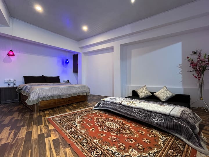 The Jawahar Inn | 2 Private Rooms In Darjeeling - Darjeeling