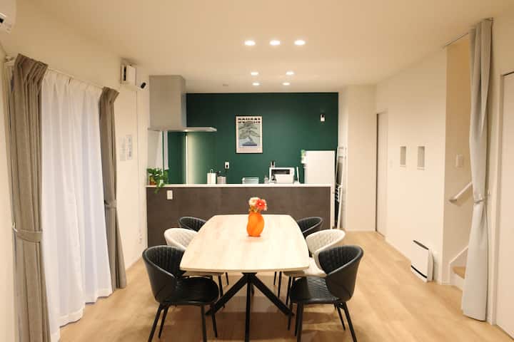 Karatsu Castle Walkable | New 4br Home (Unit B) - Karatsu